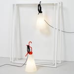 Köp May Day från Flos | Nordiska Galleriet