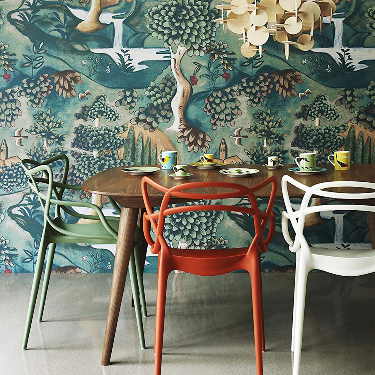 Köp Victoria Ghost Chair från Kartell | Nordiska Galleriet