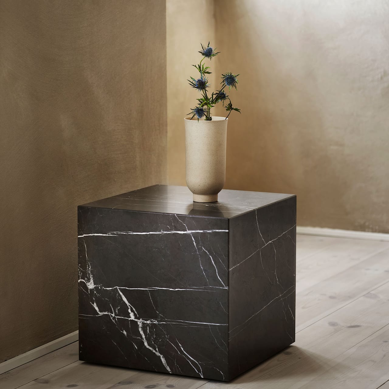 Köp Don't Leave Me DLM från HAY | Nordiska Galleriet