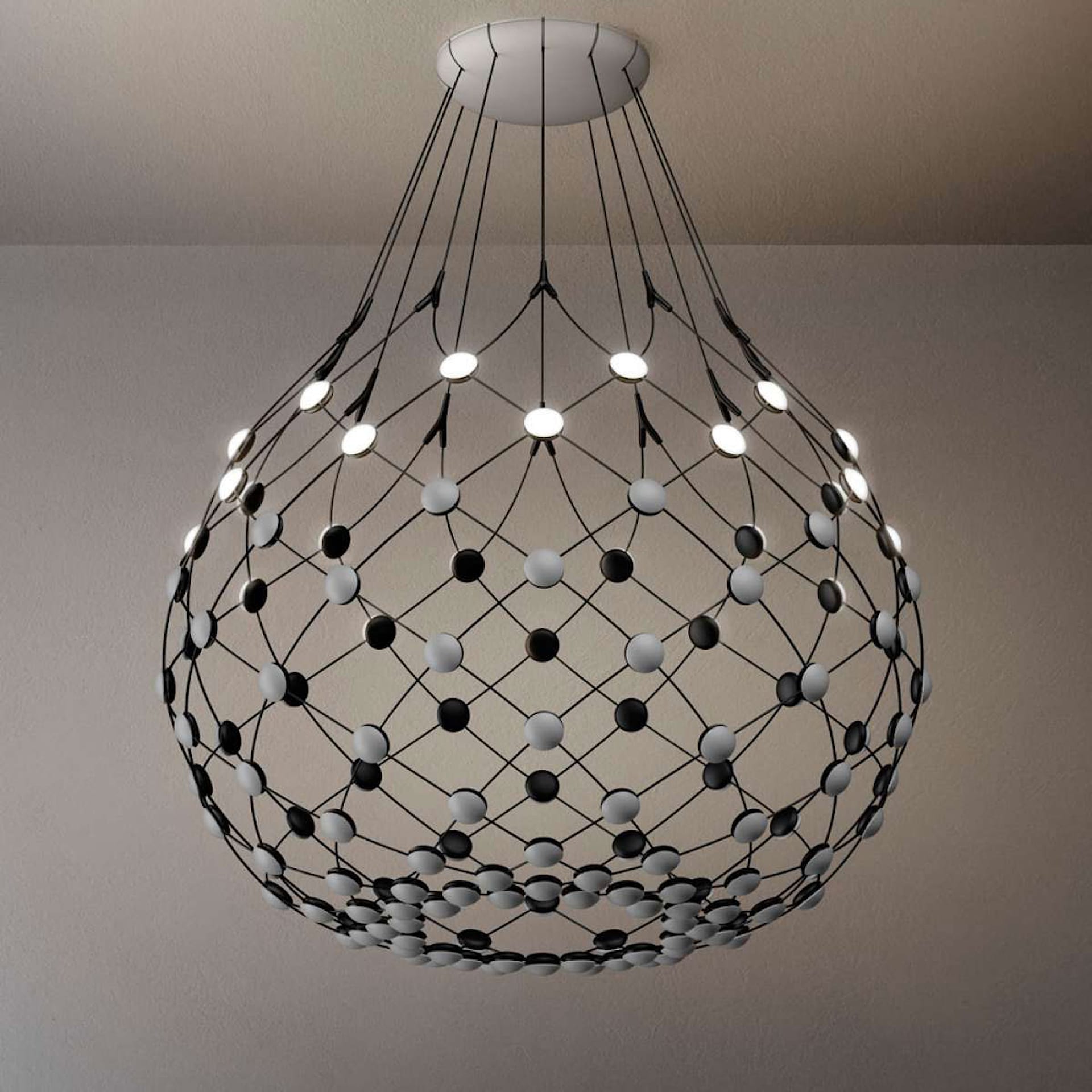 Köp Mesh D86 från Luceplan | Nordiska Galleriet