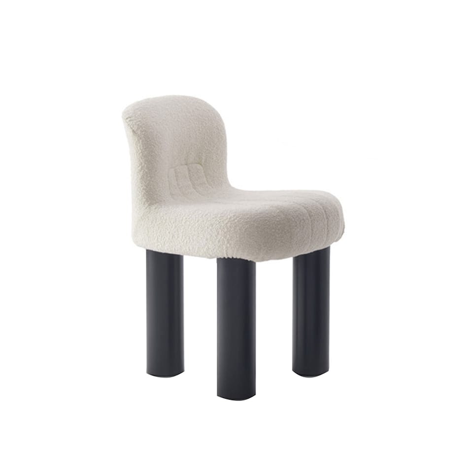 Köp Botolo High Armchair Fur från Arflex | Nordiska Galleriet