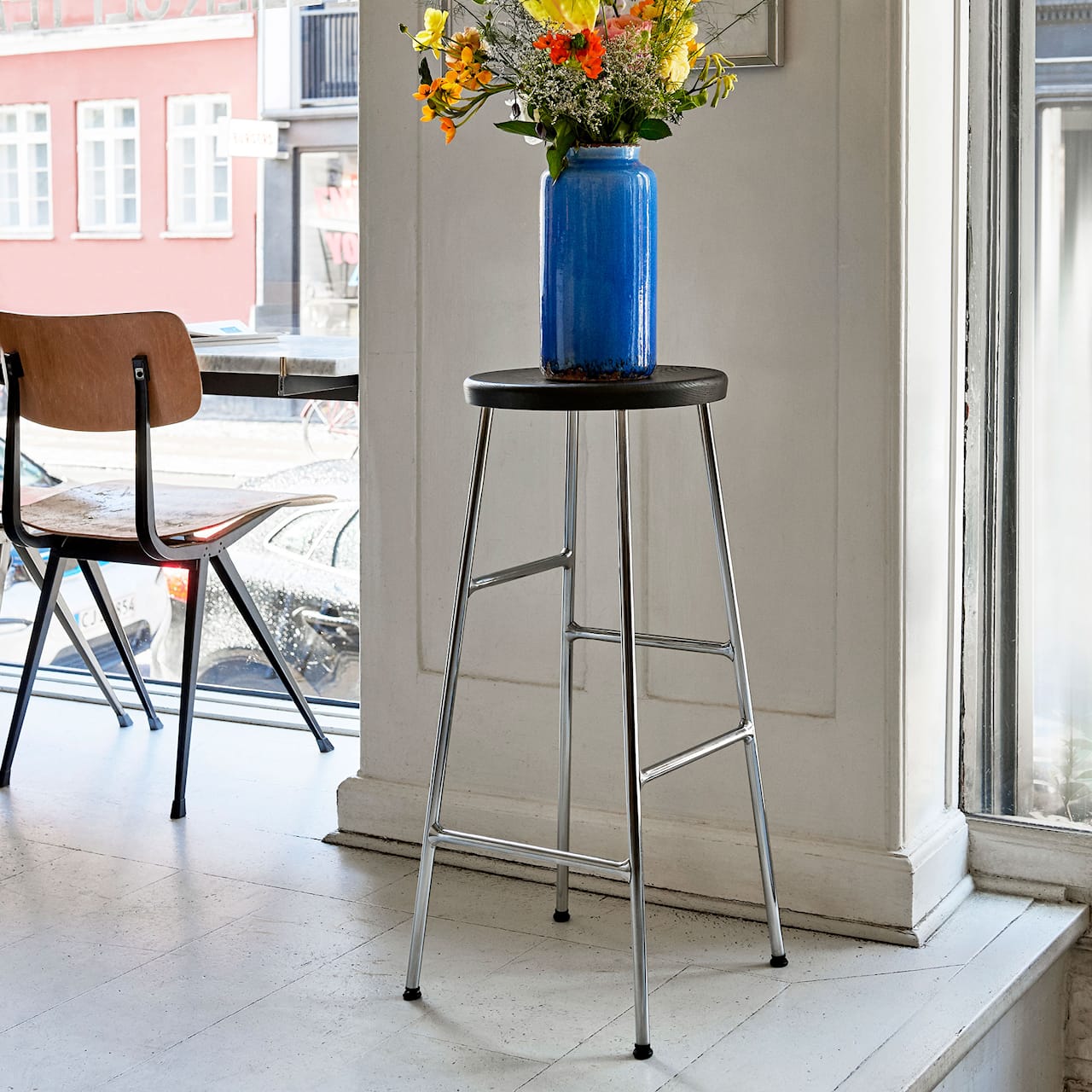 Köp Icha Bar Stool från Massproductions | Nordiska Galleriet