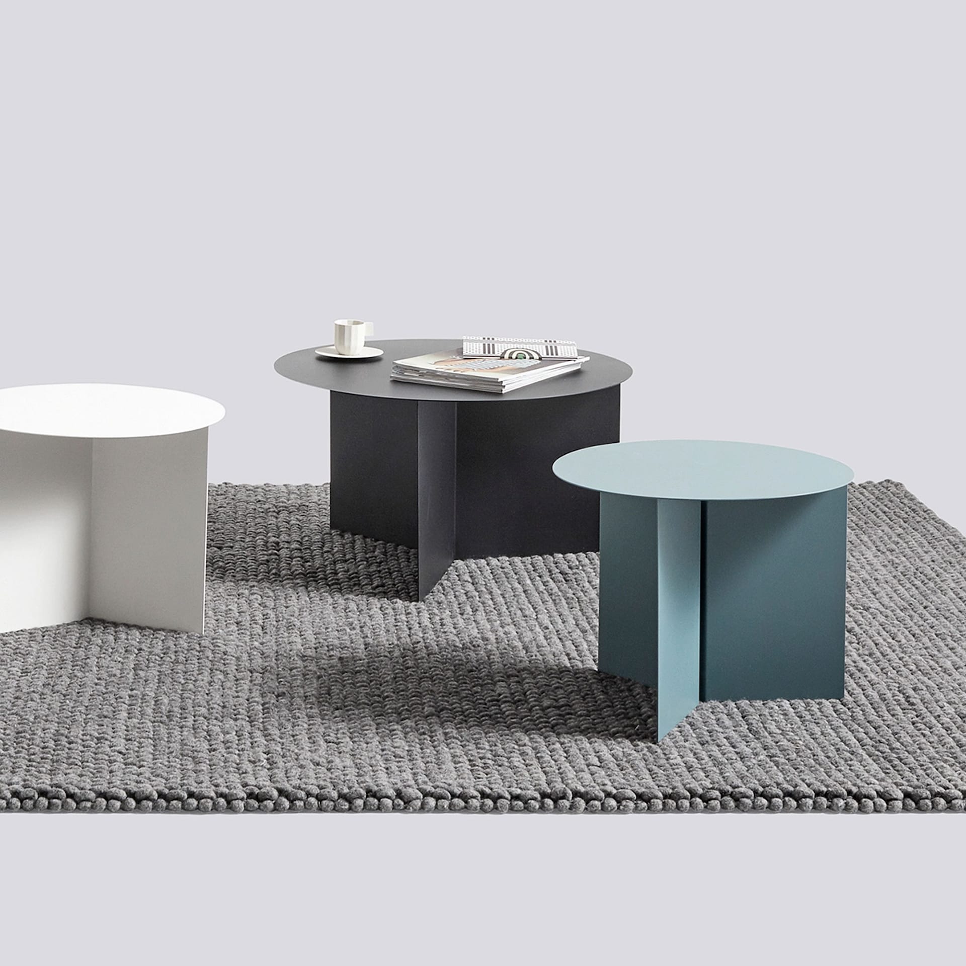 Kjøp Slit Table Round XL fra HAY | nordiskagalleriet.no