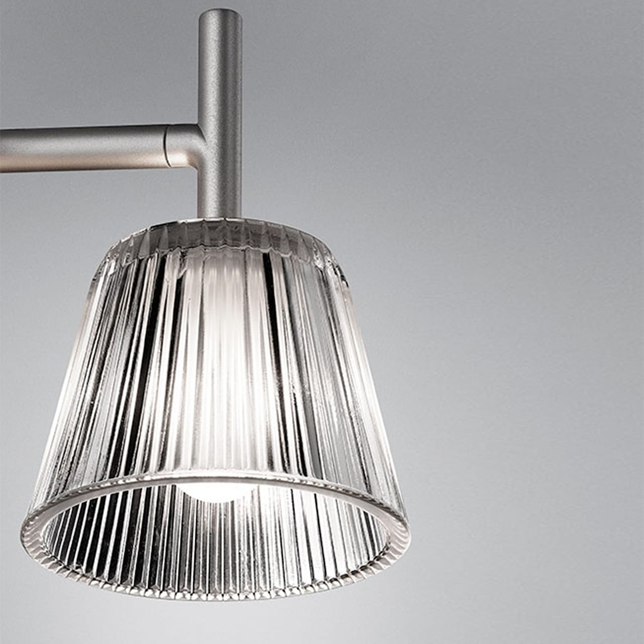 Köp IC Lights Ceiling/Wall 2 från Flos | Nordiska Galleriet